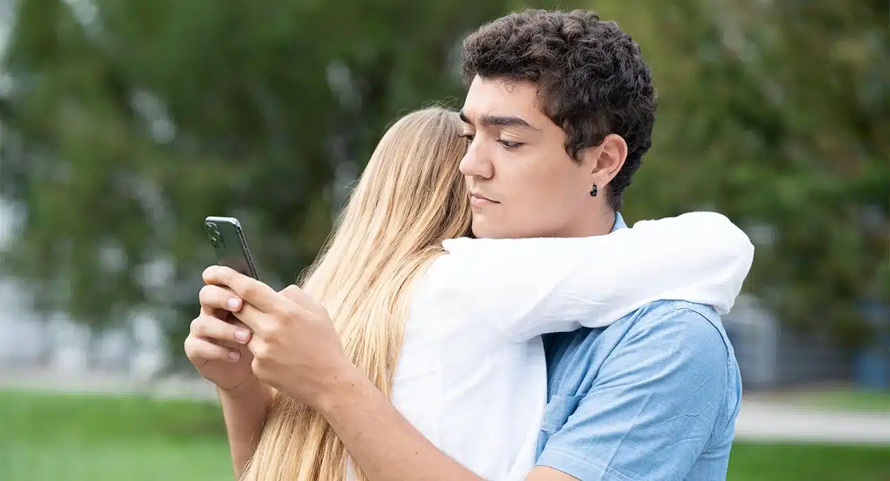 Understanding Micro-Cheating: What It Is and How to Address It - Lie ...